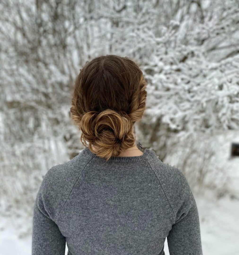 Ski-Ready Styles: Top 12 Hairstyles For Hitting The Slopes In Style