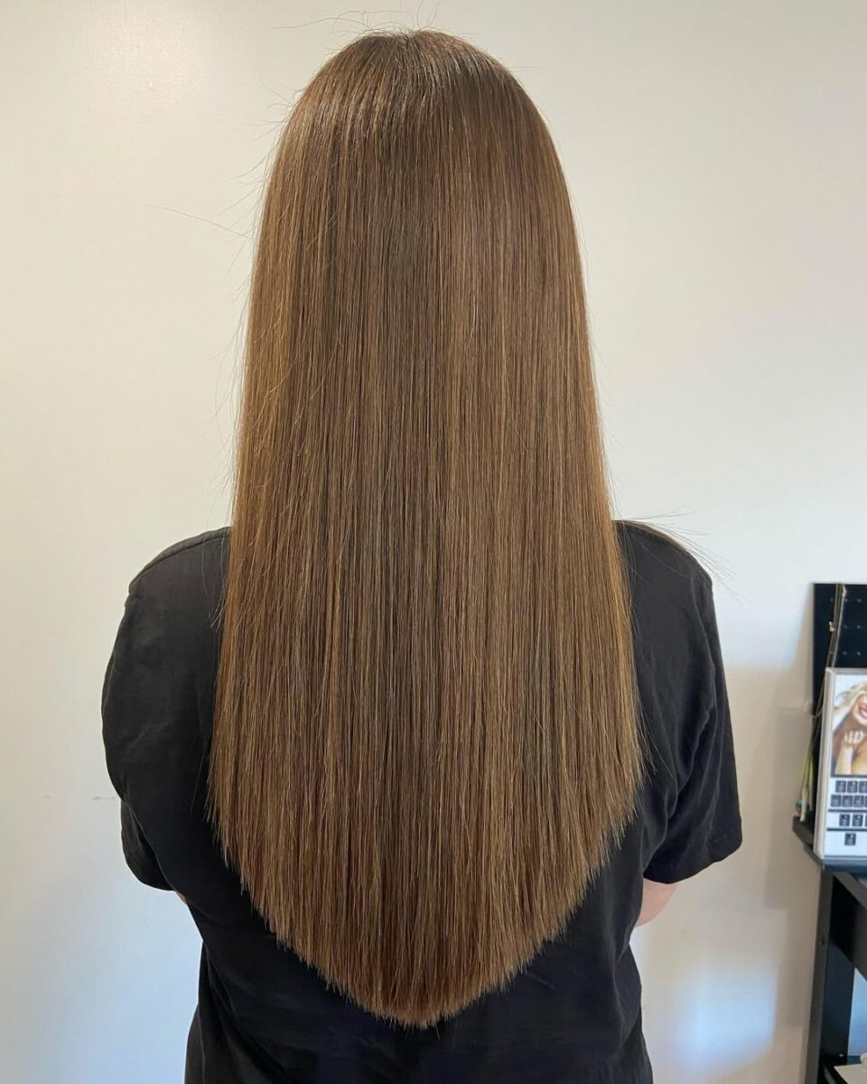 15 Trendiest V-Haircuts For Long Hair You’ll Be Excited To Try