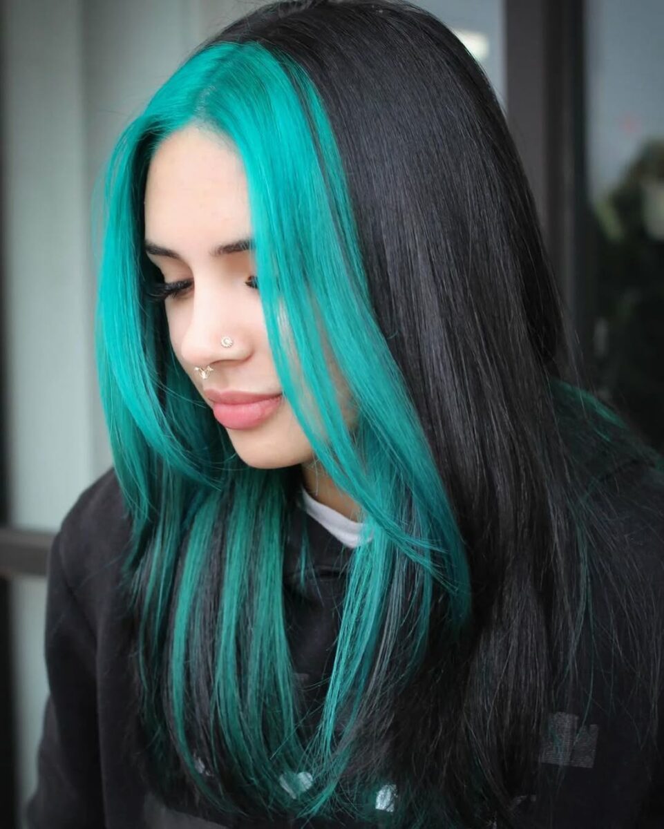 10 Teal Hair Ideas For The Ultimate Color Transformation