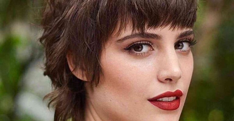The Secret To Voluminous Fine Hair? These 41 Short, Shape-Shifting Styles