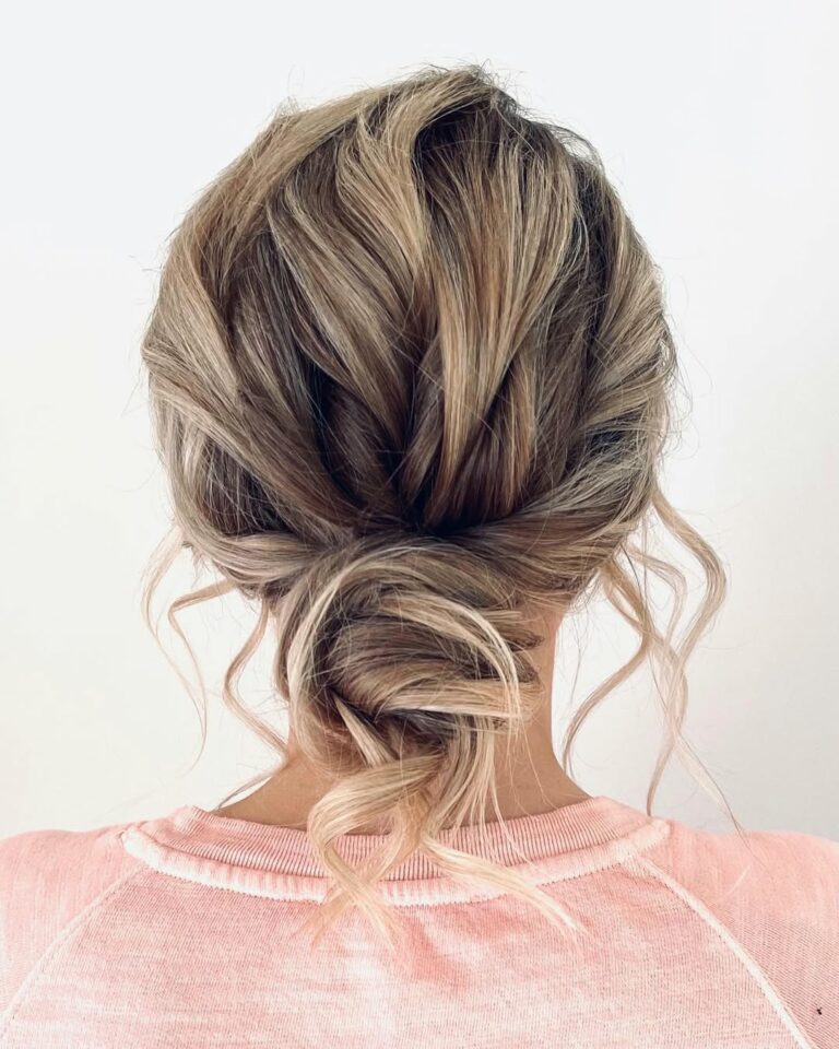 The Lazy Girl’s Guide To 27 Perfectly Messy Buns