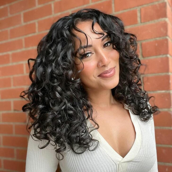33 Tips To Determine If Your Hair Is Curly Or Wavy