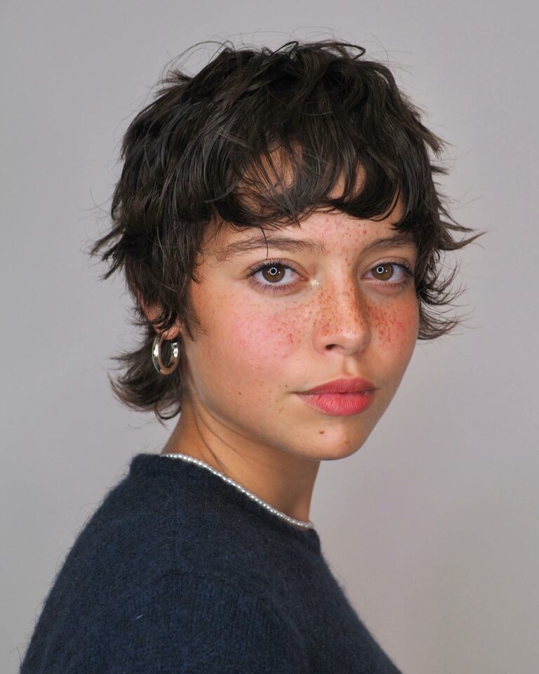 These 33 Modern Hairstyles Are Setting The Tone For 2025