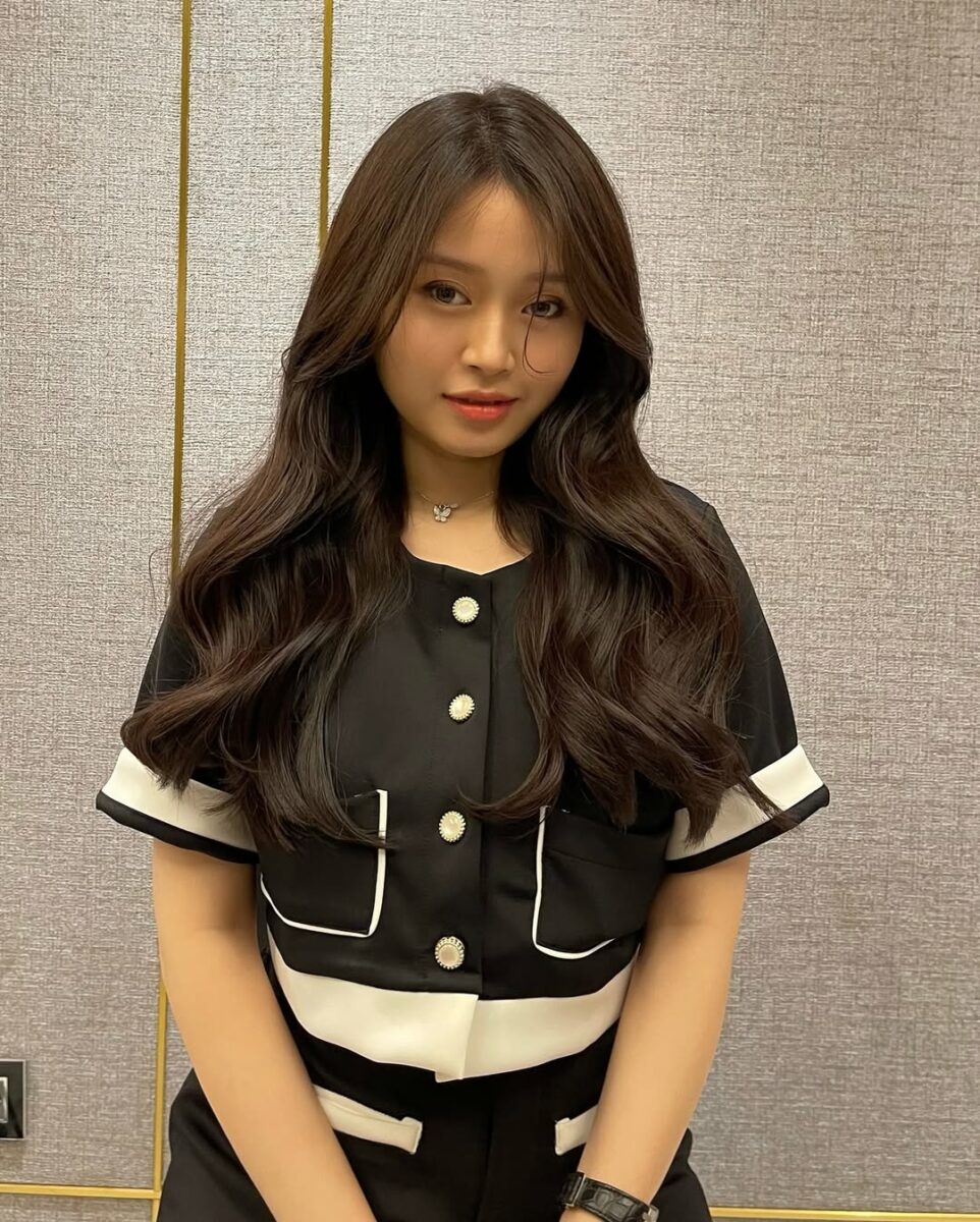 Long Hair Goals? 12 Looks That Keep It Silky, Smooth, And Strong
