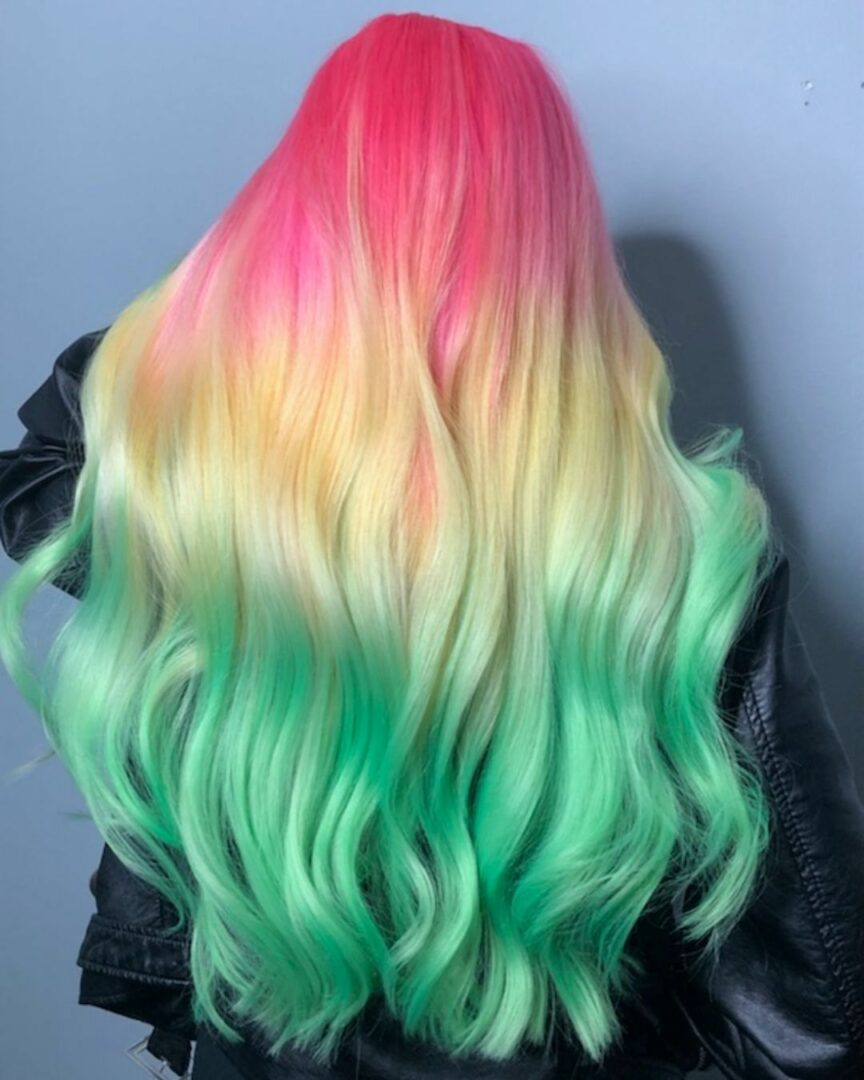 10 Funky Scene Kid Hair Ideas To Upgrade Your Usual Style
