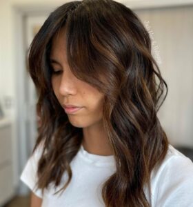 10 Shaggy Haircuts For Thick Hair To Remove The Bulk