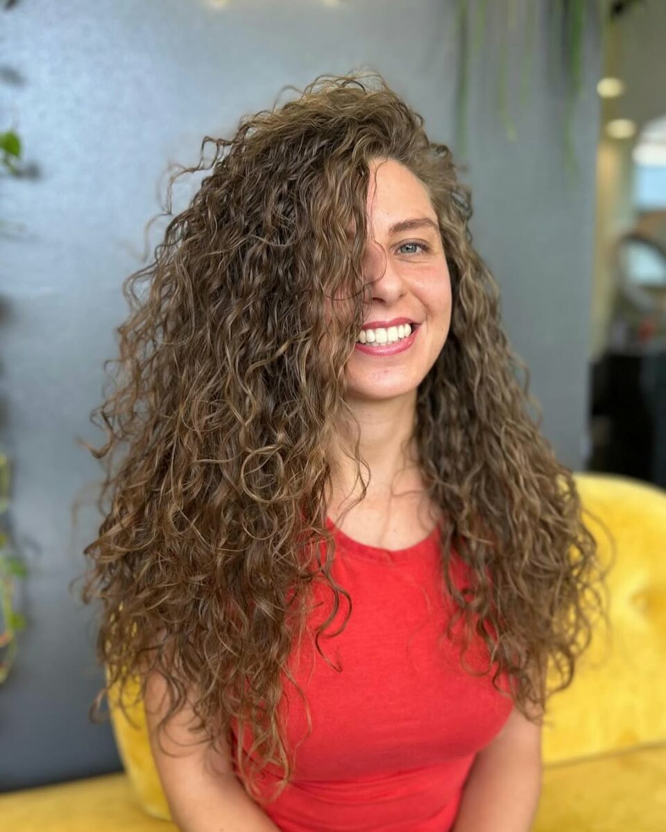 10 Iconic Perm Hair Ideas That Stand The Test Of Time