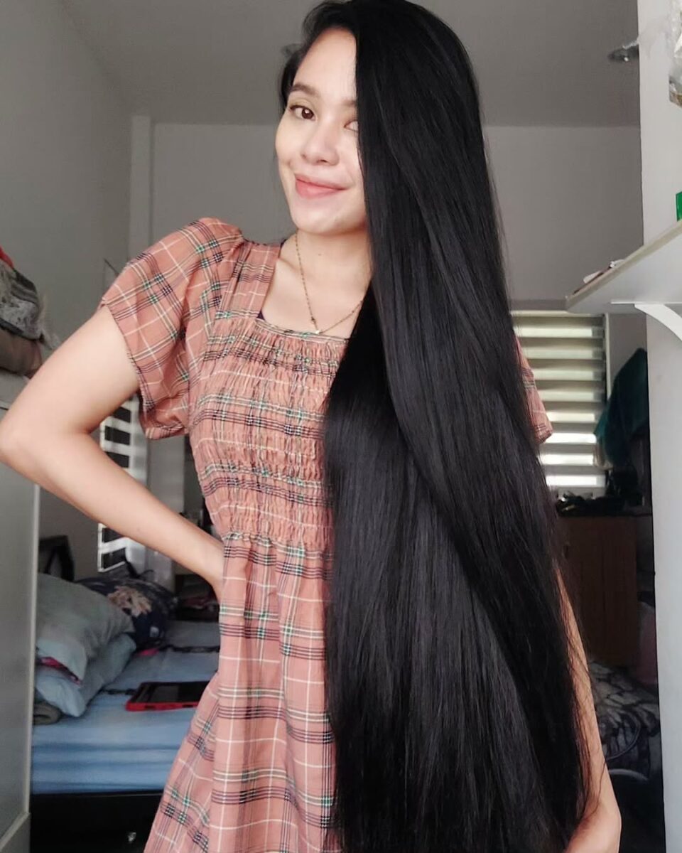 Long Hair Goals? 12 Looks That Keep It Silky, Smooth, And Strong