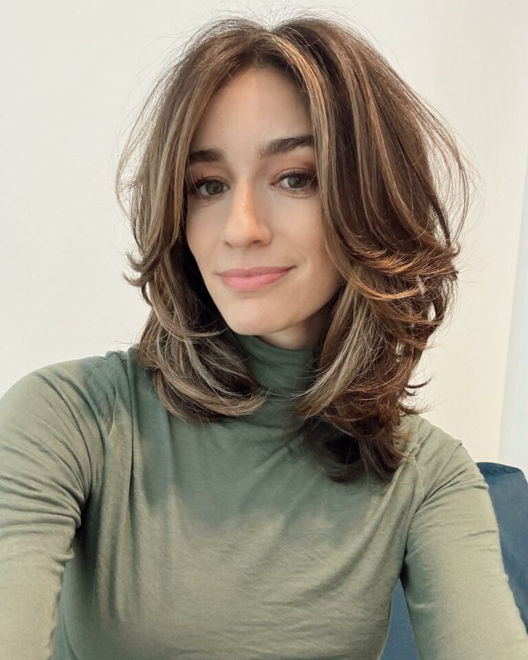 Rebooting The Rachel Cut: 32 Updated Looks That Make Layers Cool Again