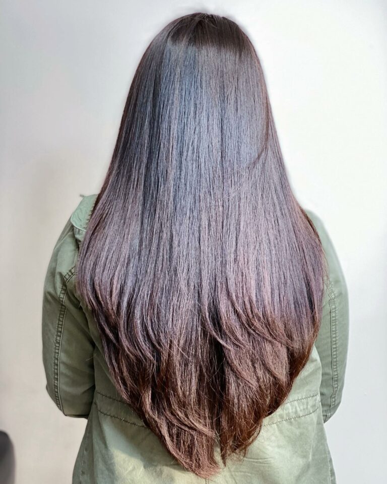 37 V-Cut Hairstyles That Transform Long Hair from Heavy to Heavenly