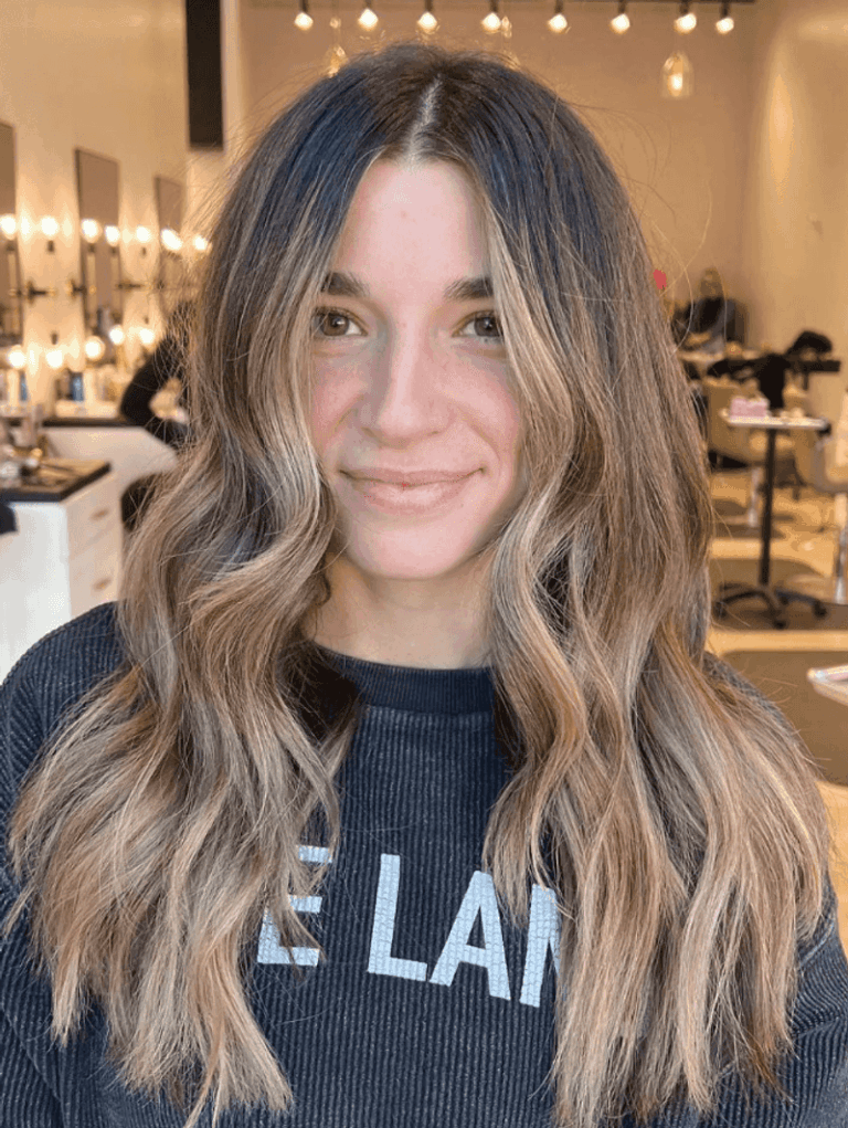 38 Choppy Medium Cuts That Bring Lifeless Hair Back to Life