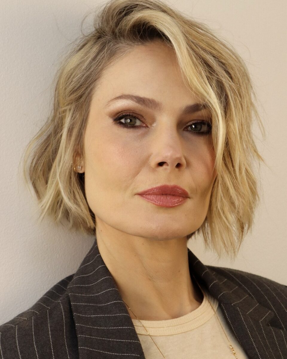 Your Hair, But Better: 35 Bob Haircuts That Add Body & Youth To Fine ...
