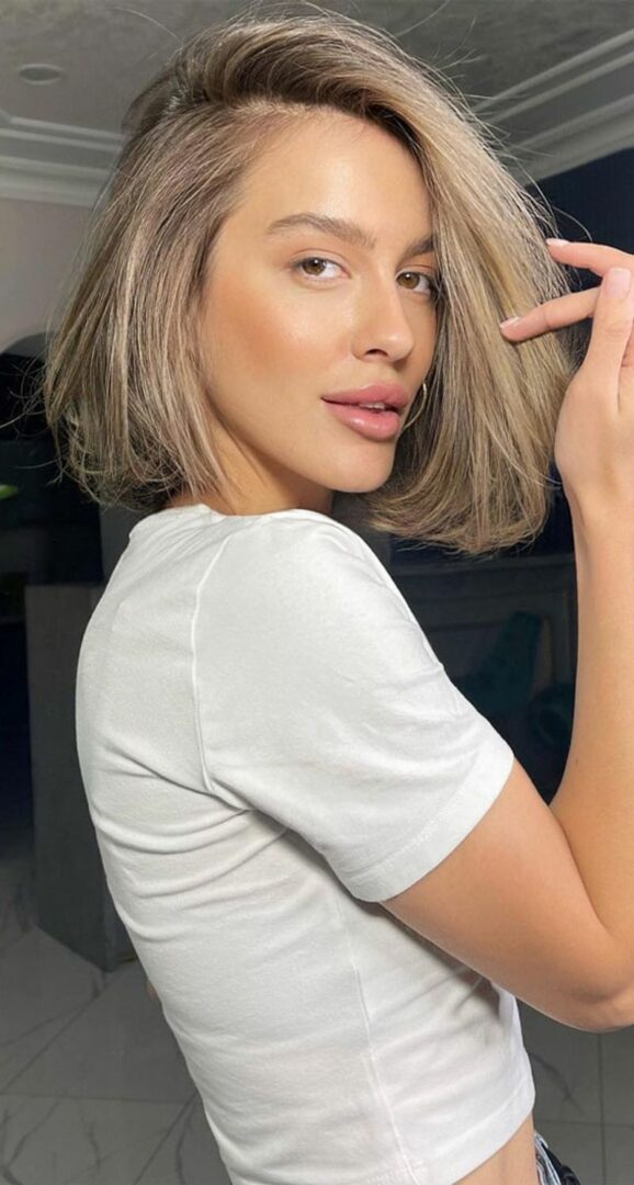 32 Sleek Wedge Cuts That Prove Less Is More